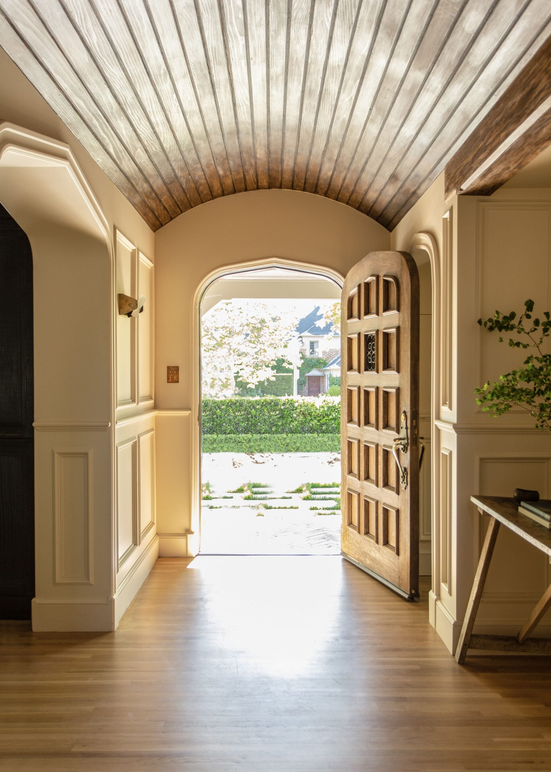 Project Gallery | Luxury Electrical Hardware | Meljac North America